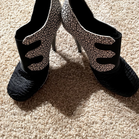 Fendi | Shoes | Fendi Booties | Poshmark